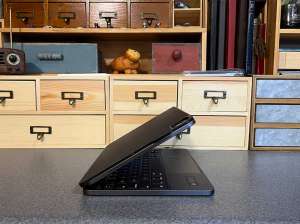 Brydge 11 Max+ Wireless Keyboard Case with Trackpad review - Transform ...