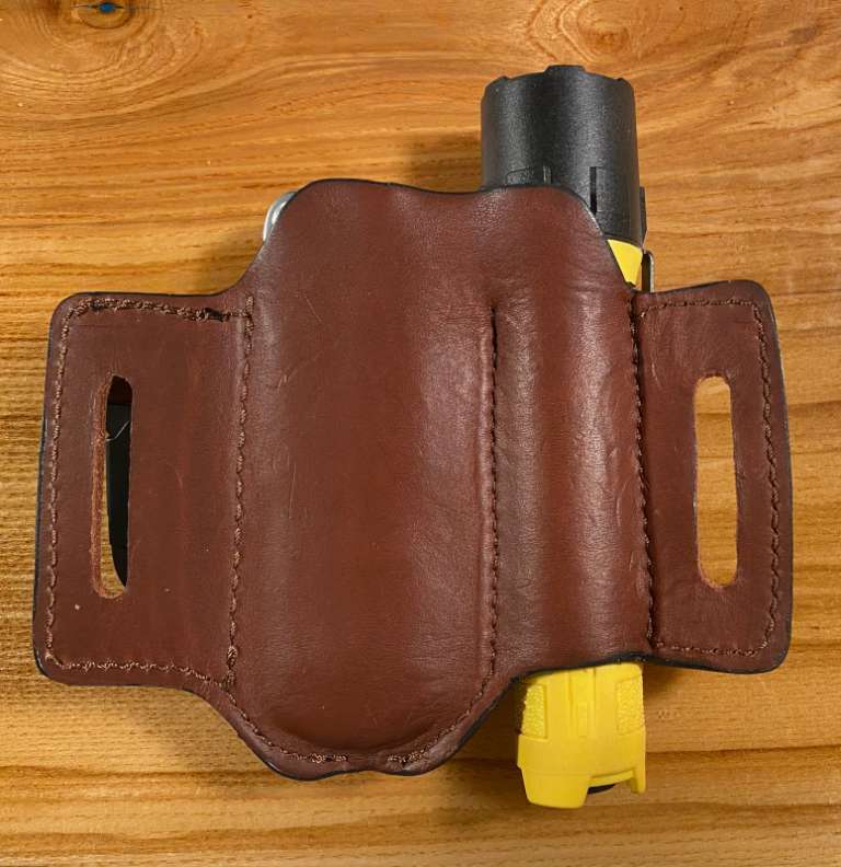 Leatherman Ainsworth EDC Sheath review - carry your multi-tools in ...