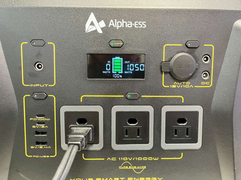 AlphaESS Portable Power Station AP1000 review - many power, much ports ...