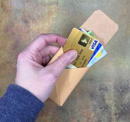 Open Sea Leather Topsider Mini wallet review - Is this my new favorite ...