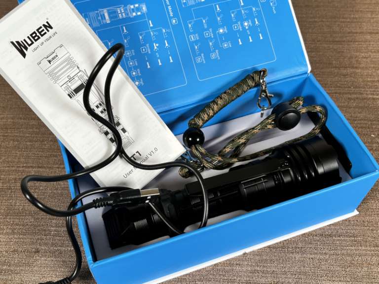 WUBEN T1 tactical flashlight review - sturdy and bright - The Gadgeteer