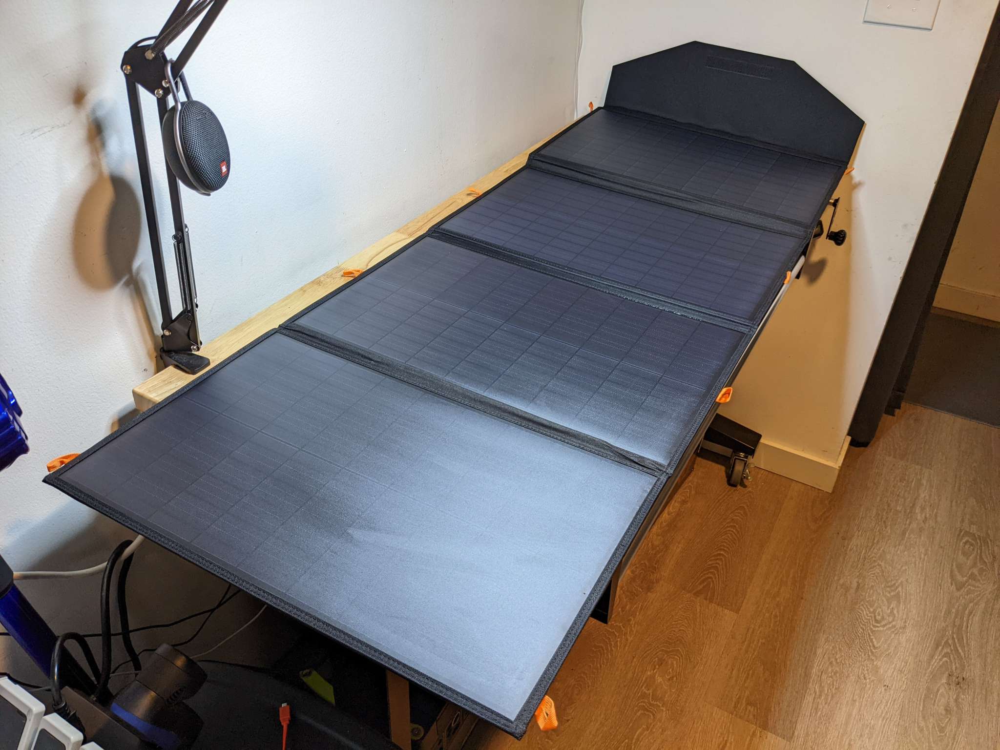 FlexSolar 120W Foldable Solar Panel Kit review - The power of the sun ...
