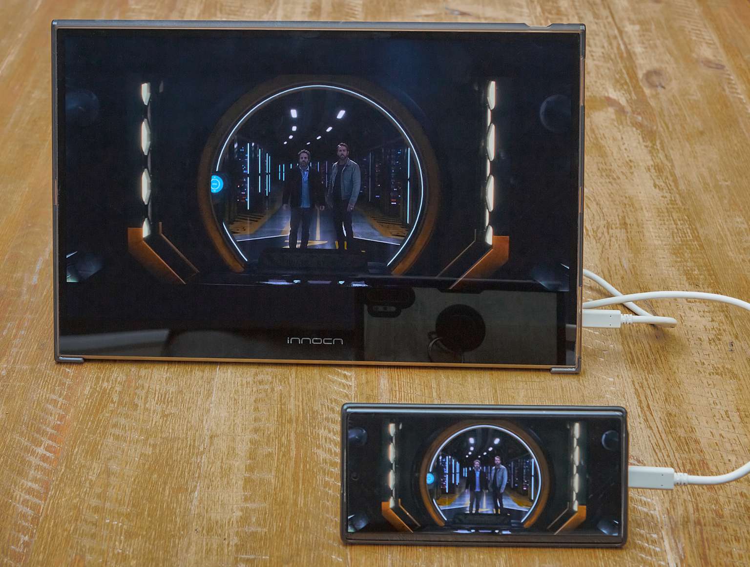 INNOCN 15K1F 15.6" inch OLED portable monitor review - The Gadgeteer