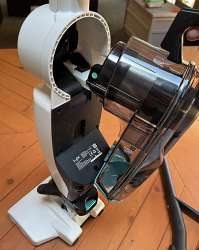 Lupe Pure Cordless vacuum cleaner review – it stands on its own - The ...