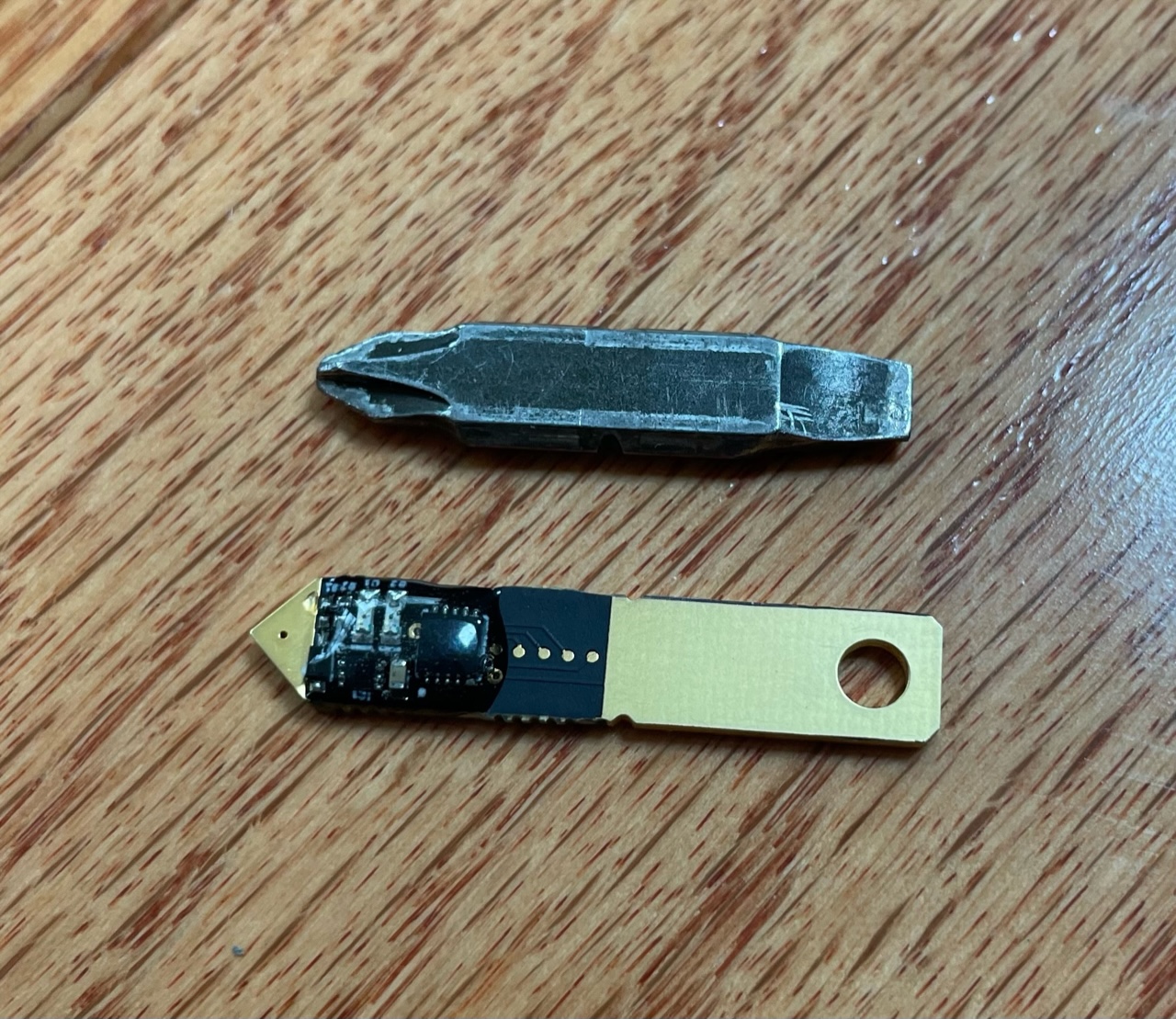 Volty 2.5 - 30V DC voltmeter review - It’s a Leatherman voltmeter in my ...