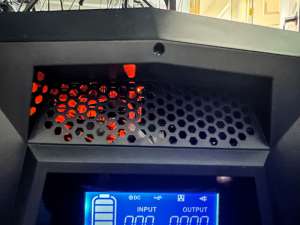 LEOCH Portable Power Station review - It's a beast in size and power ...