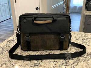 Waterfield Designs Agile Briefcase review - Keeping things trim ...