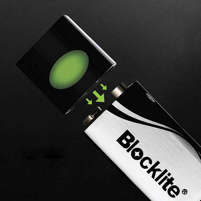 Turn any 9V battery into a flashlight - The Gadgeteer