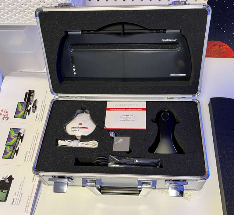 Datacolor SpyderX Studio kit review - professional color calibration ...
