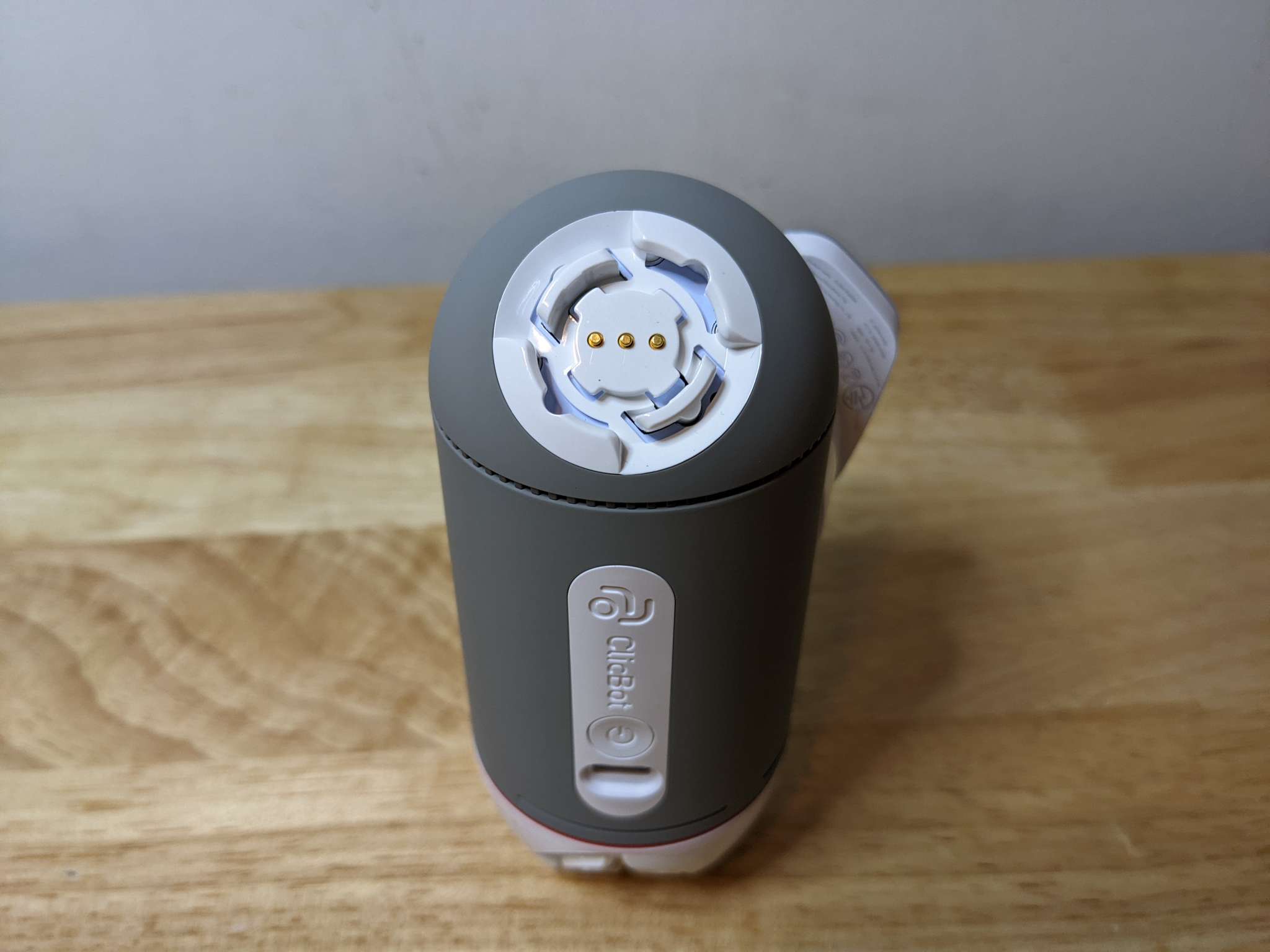 ClicBot Standard Robotics Kit review - This might be the droid you're ...