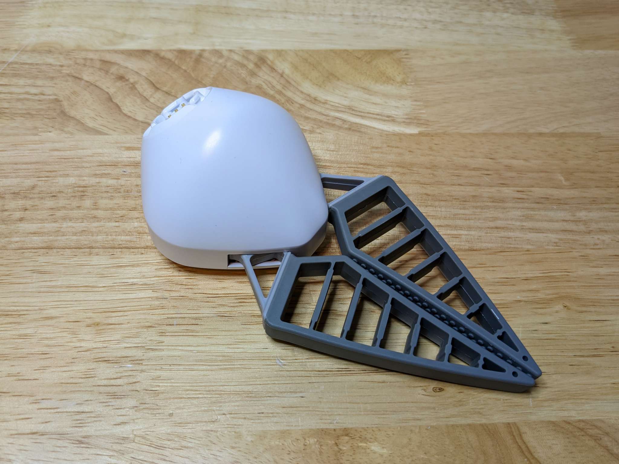 ClicBot Standard Robotics Kit review - This might be the droid you're ...