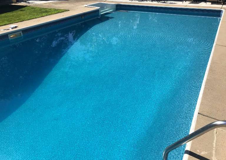 WaterGuru SENSE pool monitor review - Keeps your pool sparkling clean ...