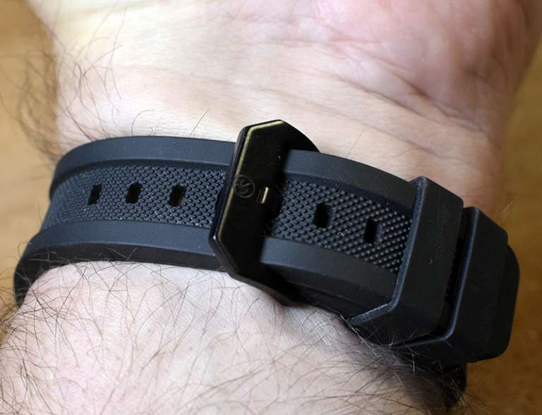 Gunhild V1 M4 Carbine Black Watch review - The first watch in Gunhild’s ...