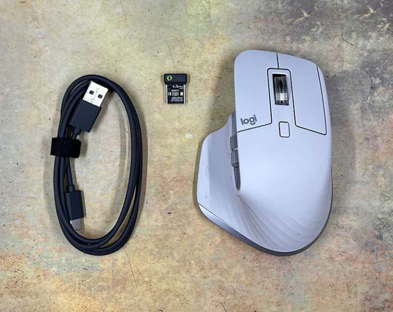 Logitech MX Mechanical Mini keyboard and Logitech MX Master 3S mouse ...