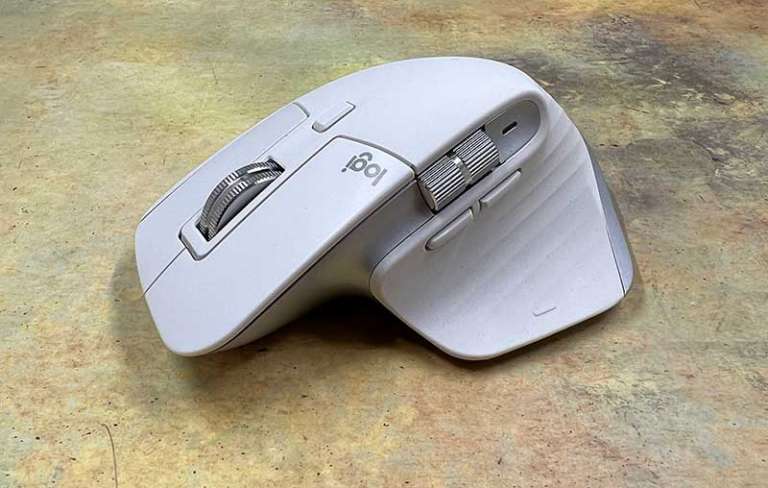 Logitech MX Mechanical Mini keyboard and Logitech MX Master 3S mouse ...