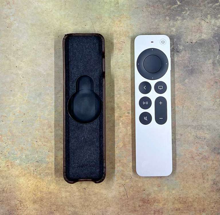 Nomad Siri Remote for Apple TV leather cover review - Adds AirTag ...