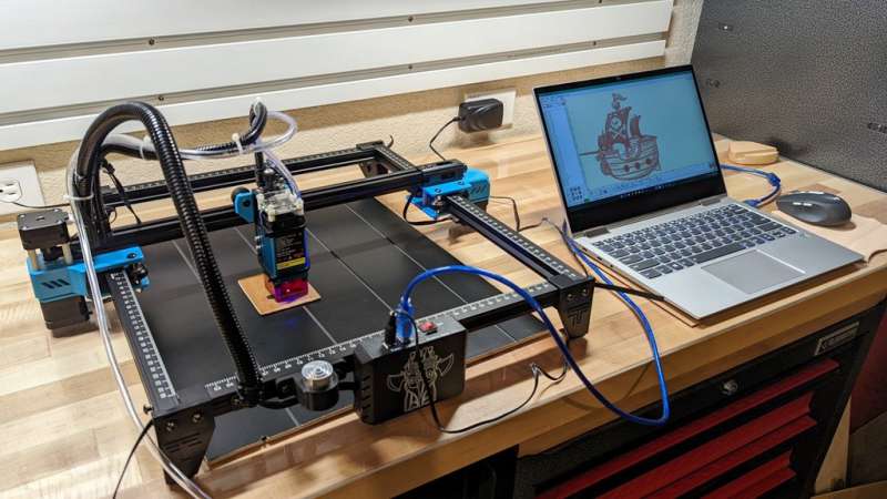 Two Trees TTS-55 DIY Laser Engraving and Cutting Machine review ...