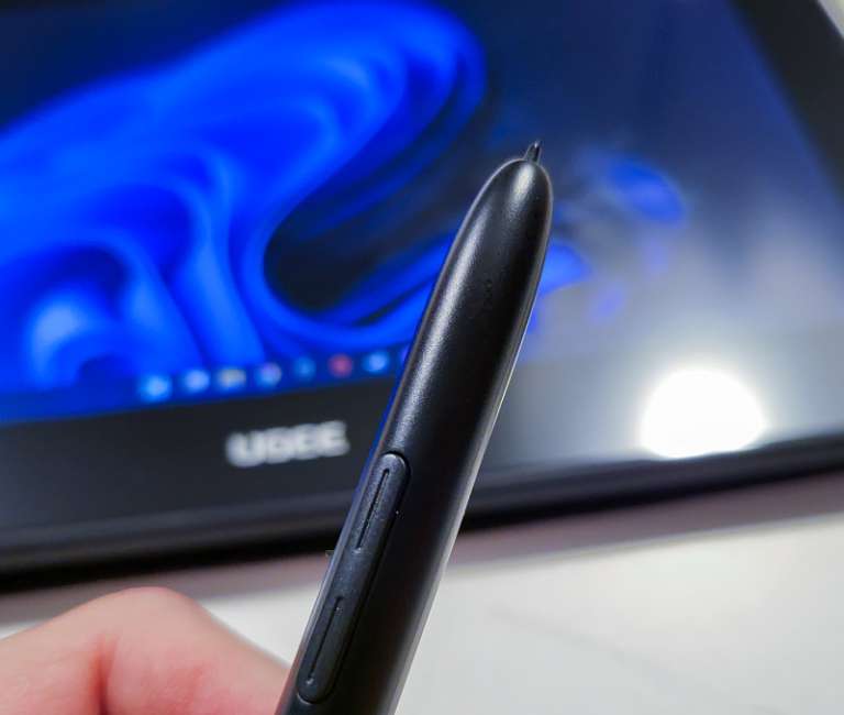 UGEE 11.9 Inch Drawing Tablet review - decent beginner's drawing tablet ...