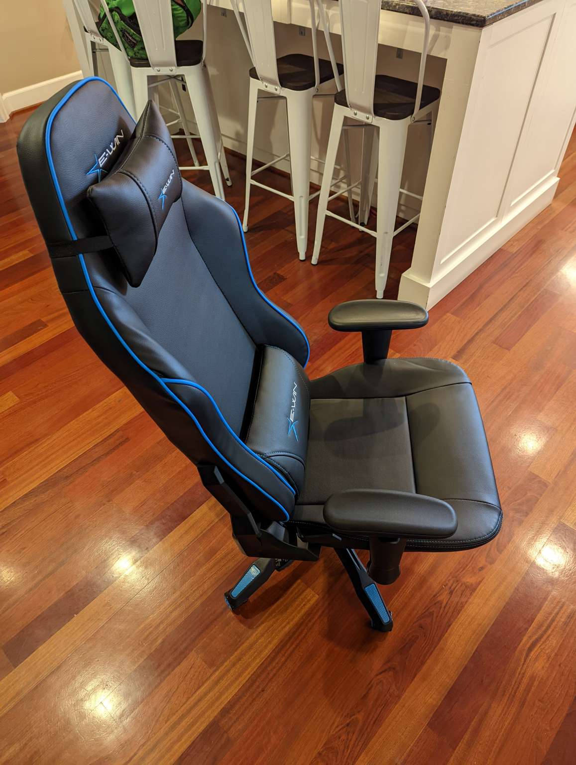 E-Win Racing Knight Series KTB Gaming Chair review - The Gadgeteer