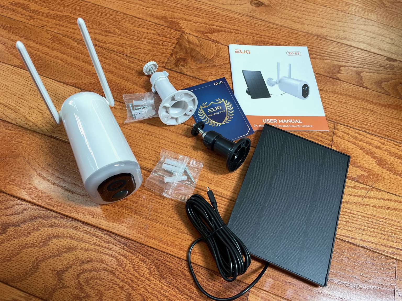 Euki ZY-E3 solar-powered Wifi security camera review – Prevent porch ...