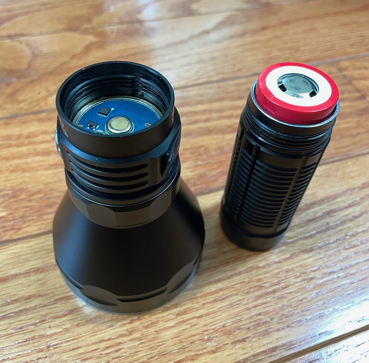 ThruNite Catapult Pro Flashlight review - Formidable flashlight fun ...