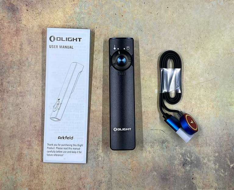 Olight Arkfeld flashlight review - Flat and fabulous! - The Gadgeteer