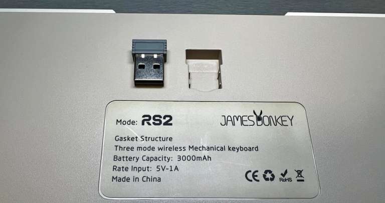 Mechkeys JAMESDONKEY RS2 Mechanical Keyboard review - A solid retro ...