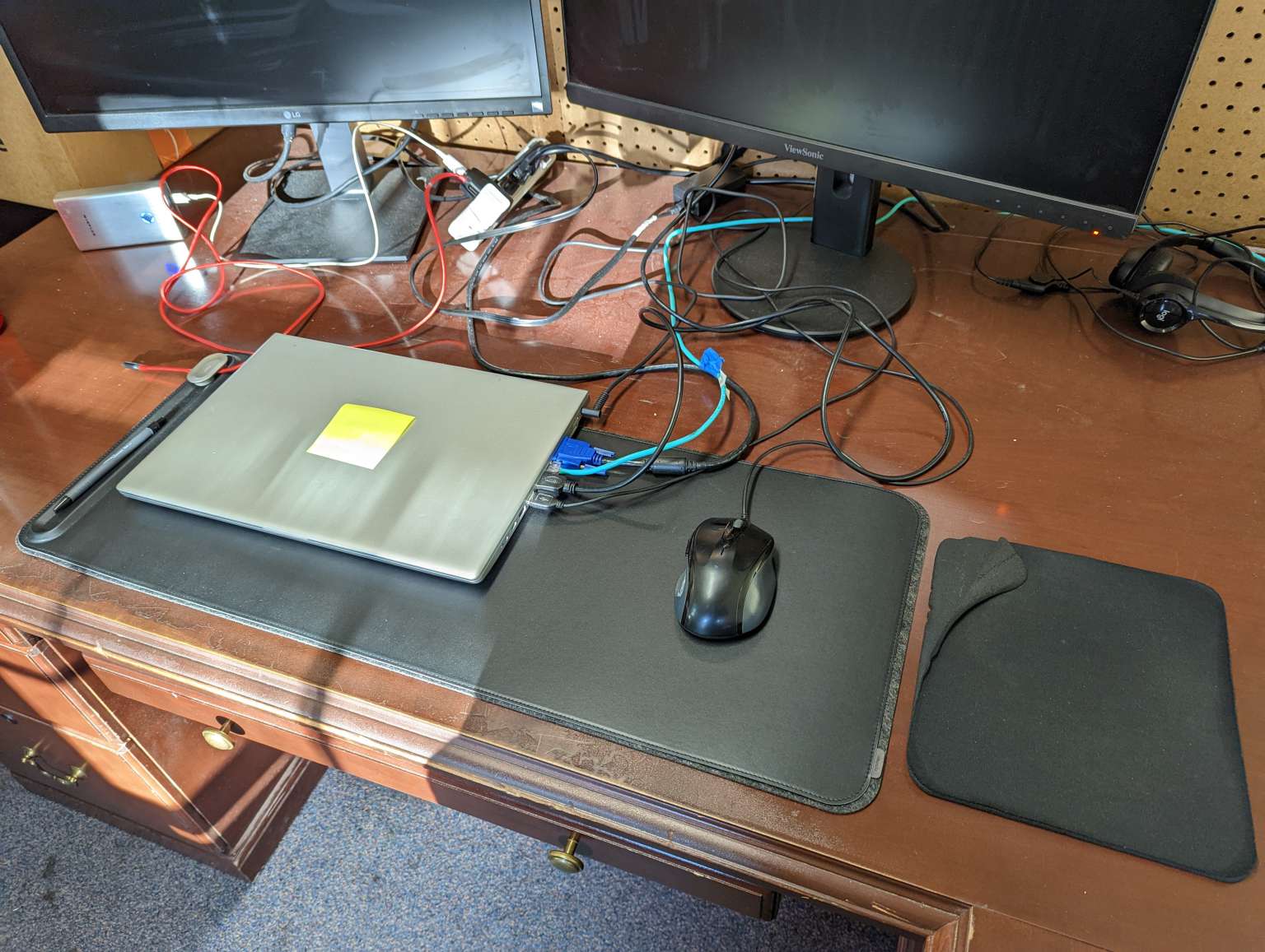 Orbitkey Desk Mat Slim review - an easy way to spruce up your desk ...