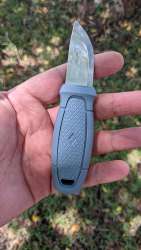 Morakniv Eldris Light Duty fixed blade knife review - a tough, little ...