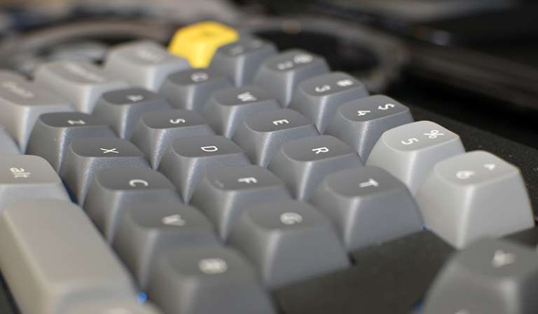 Keychron Q8 QMK mechanical keyboard review - A beautiful custom ...