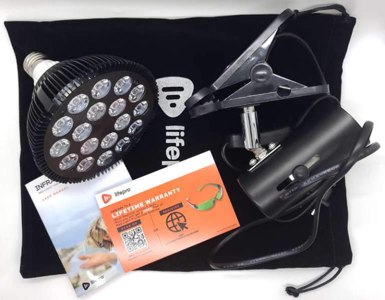 Lifepro Fitness InfraGlow red + near-infrared therapy light review ...