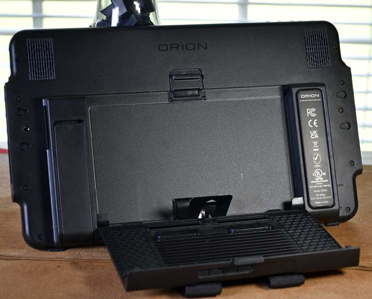 Up-Switch Orion gaming monitor review - Triple the screen size of your ...