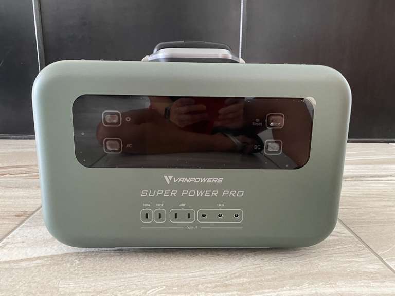 Vanpowers Super Power Pro 2000 portable power station review - The Gadgeteer