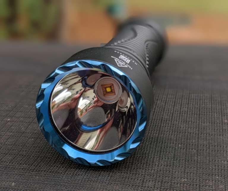 Olight Javelot flashlight review - A mini long range flashlight for ...