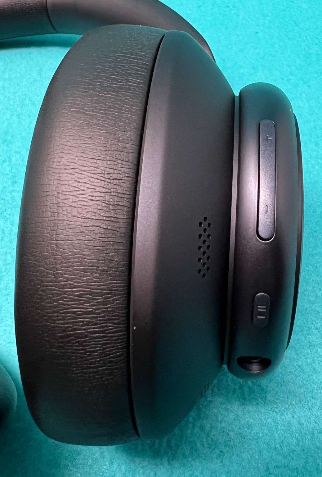 Soundcore Space Q45 over-the-ear headphones review - a world of your ...