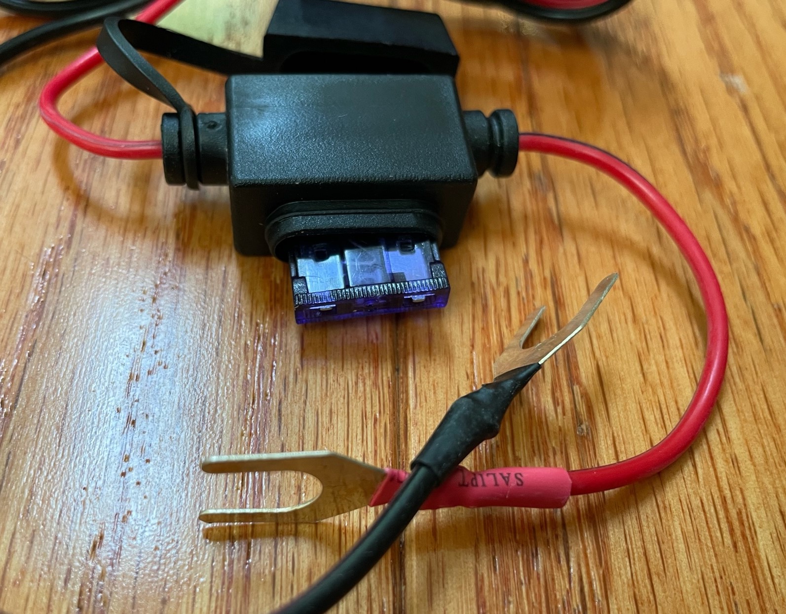 Technaxx TX-168 Pro universal car alarm review - Portable protection ...