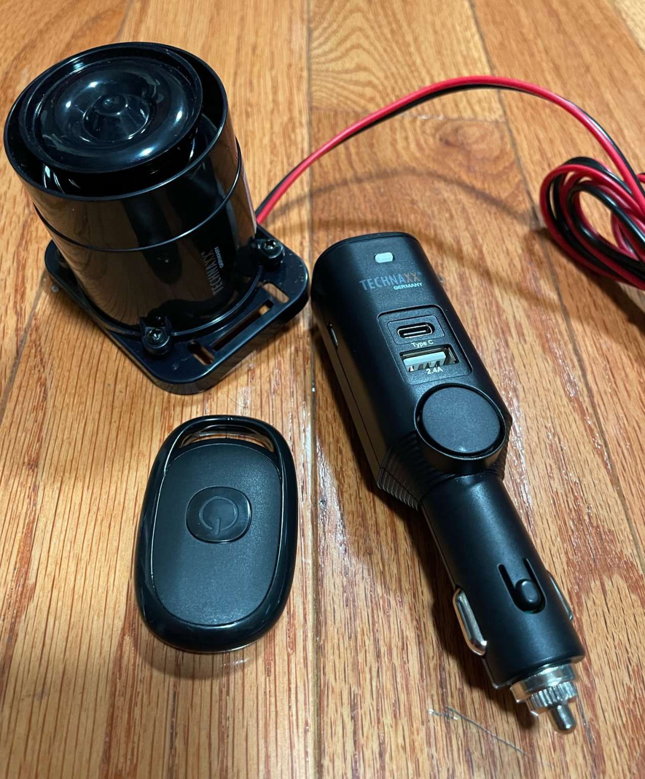 Technaxx TX-168 Pro universal car alarm review - Portable protection ...