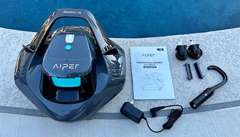 Aiper Seagull SE cordless robotic pool cleaner review - An affordable ...