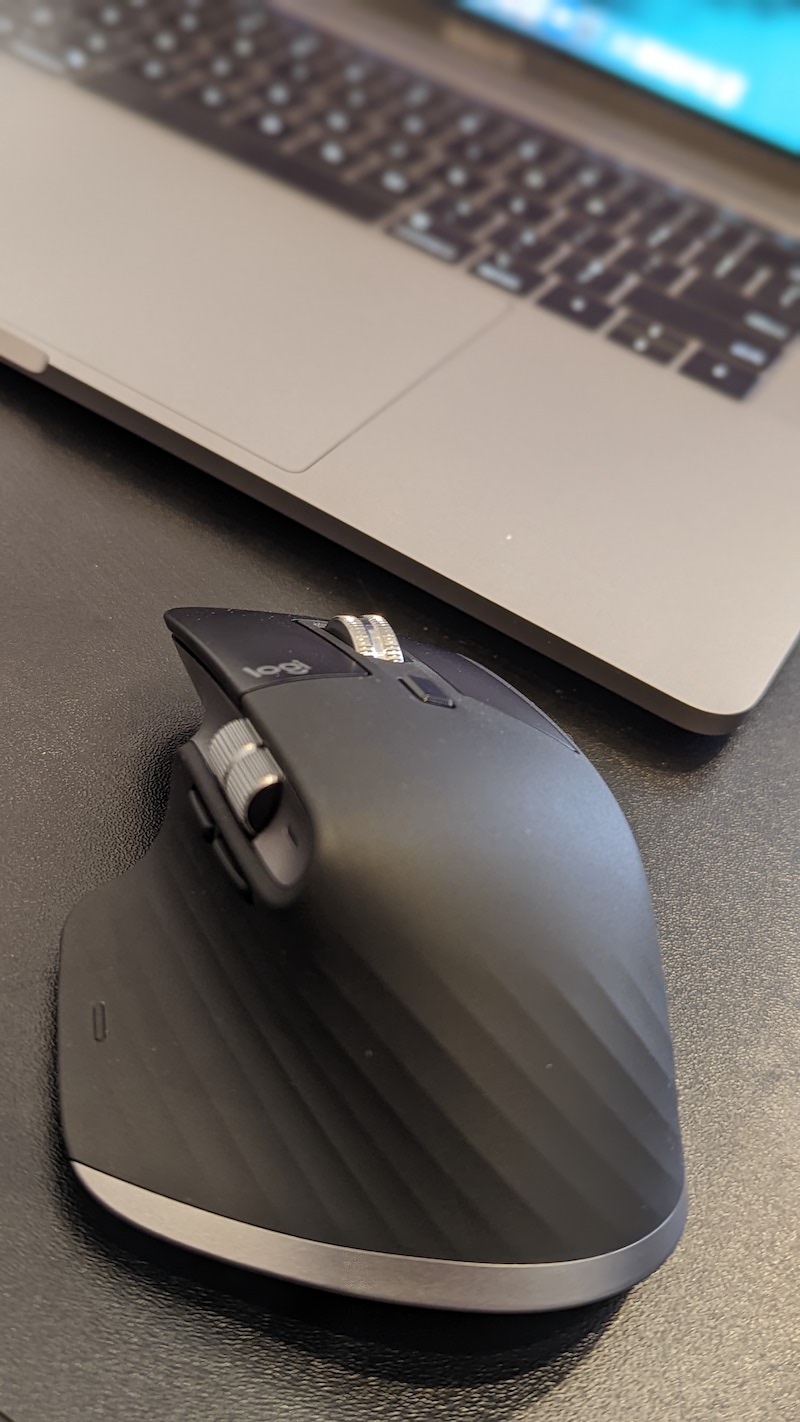 Logitech MX Mechanical Mini Keyboard for Mac, and MX Master 3S Mouse ...