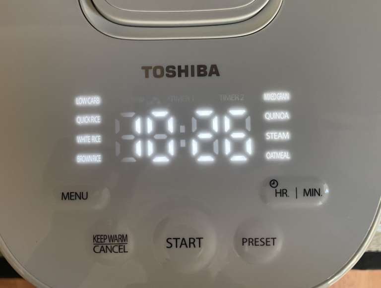 Toshiba TRSH01 Electric Rice Cooker review - Consistently scrumptious grains of gastronomic ...
