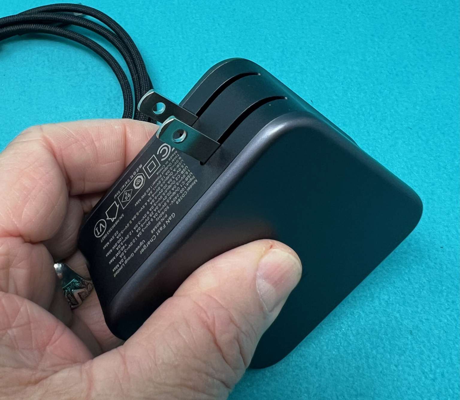 UGreen Nexode 140W charger review - One charger to replace them all ...