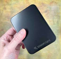 Groove Life Groove Wallet review - quickly ejects your cards with a ...