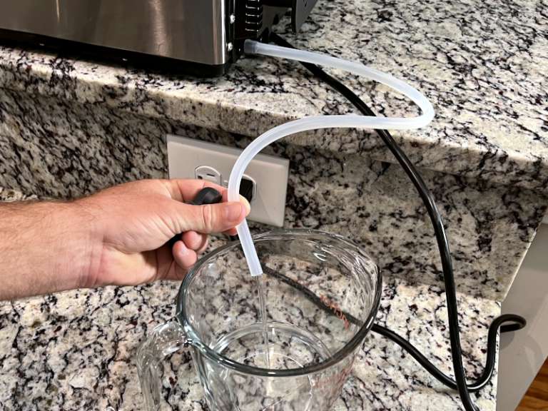 HiCOZY Ice Maker review - a convenient source for extra nugget ice ...