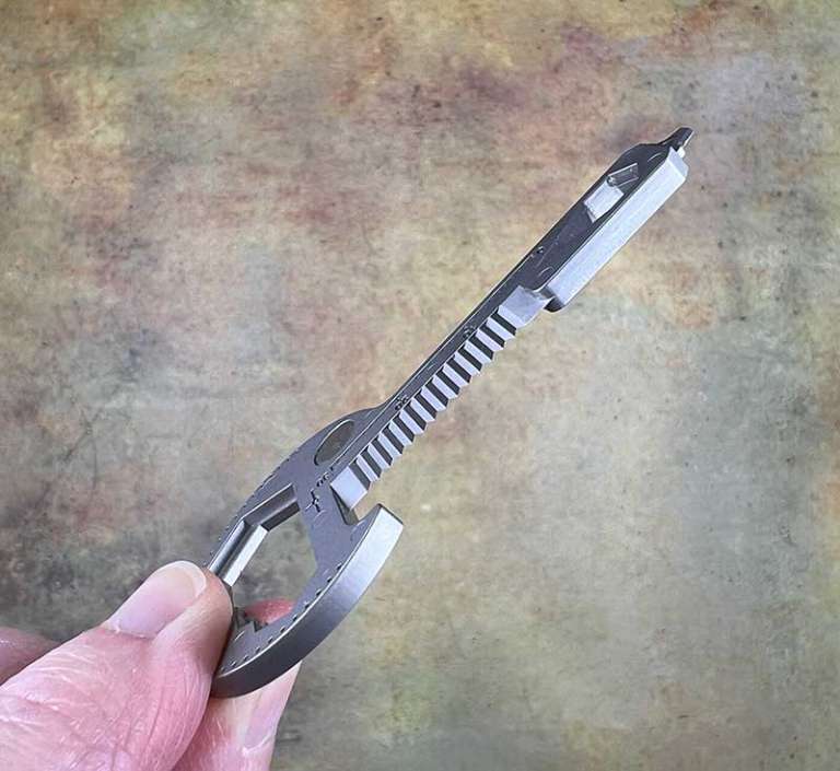 Screwpop Toolkey review - 15-in-1 multi-tool on your keyring - The ...