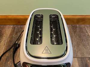 Tineco TOASTY ONE Smart Toaster review - Is a $300 toaster better than ...