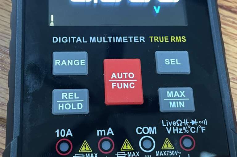 Kaiweets KM601 Smart Digital Multimeter review – Bright, accurate, easy ...