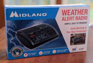 Midland WR400 weather alert radio review - Looks good in any room in ...