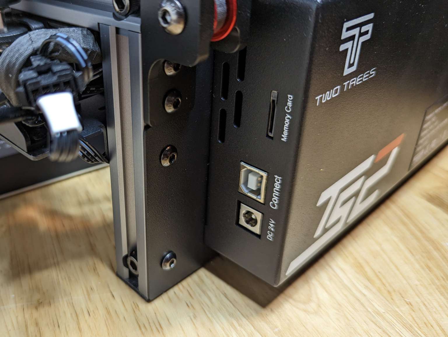 TwoTrees TS2 10W Diode Laser Engraver review - A powerful auto-focusing ...