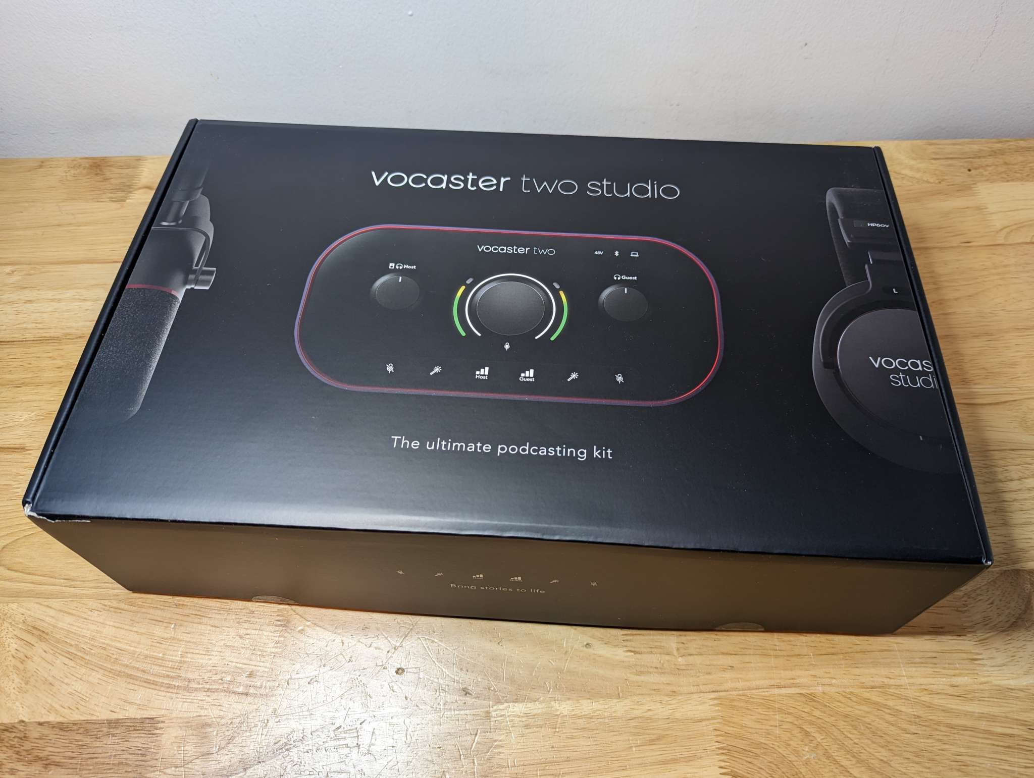 Focusrite Vocaster Two Studio Podcasting Kit review - Podcasting made ...