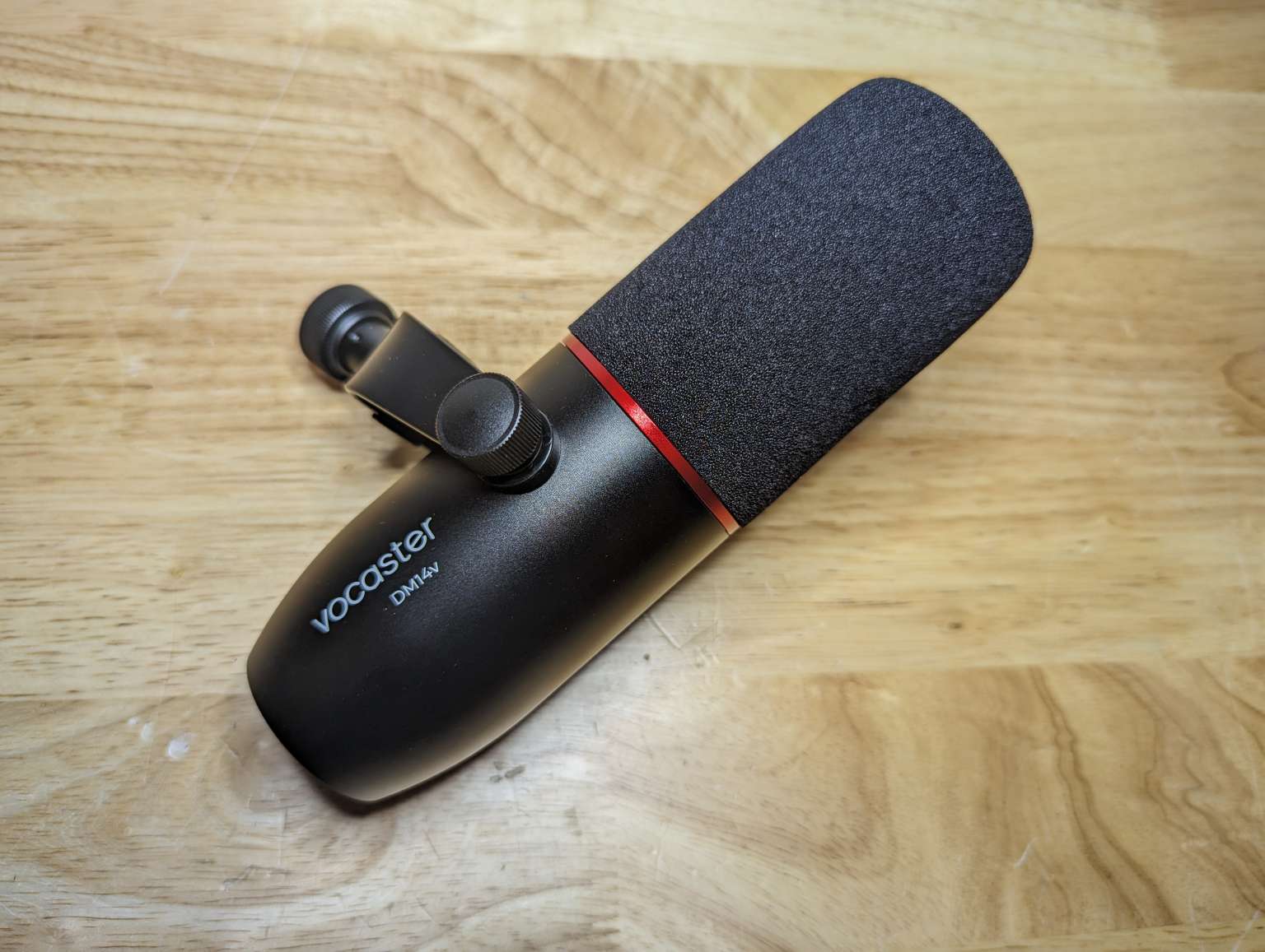 Focusrite Vocaster Two Studio Podcasting Kit review - Podcasting made ...